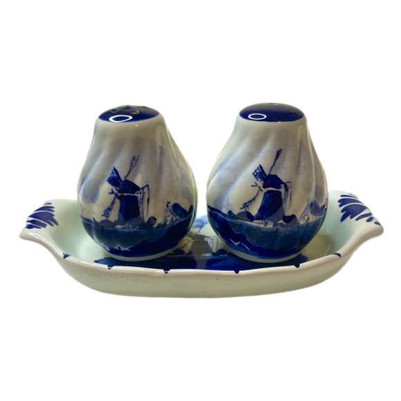 Delft Blue | Dining | Delft Blue Hand Painted Set Of 2 Ceramic Salt ...